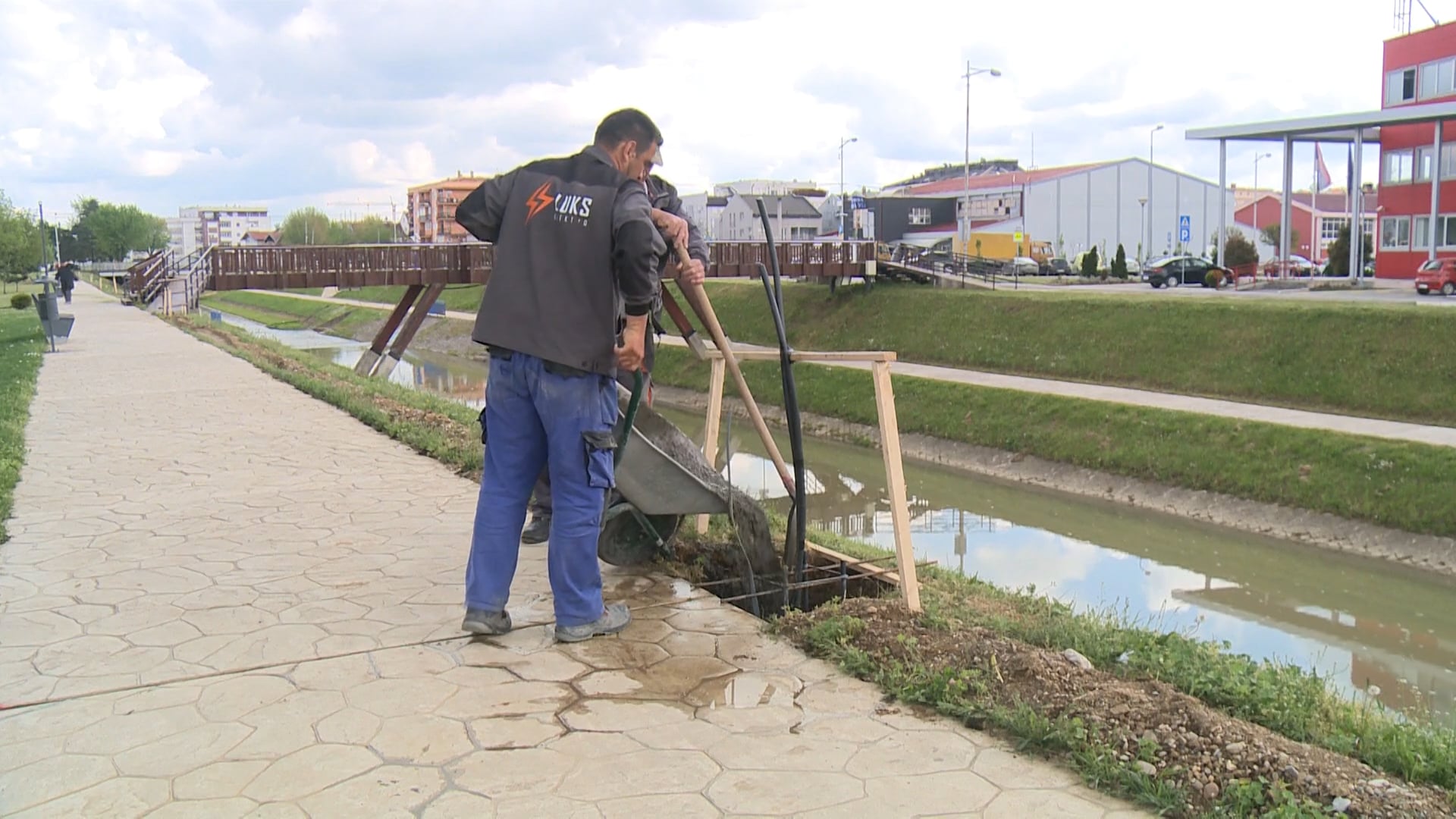 Izgradnja rasvete na šetalištu pored reke Ub - RTV City UB